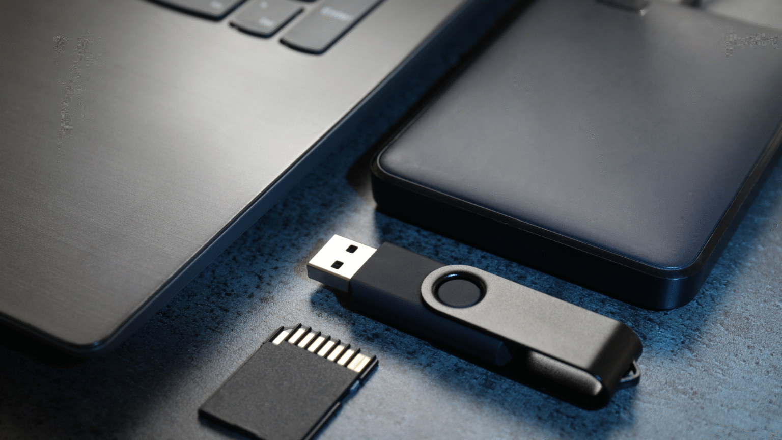 Hard Drive Failure: Signs, Causes, and Safe Fixes | Orange Crew